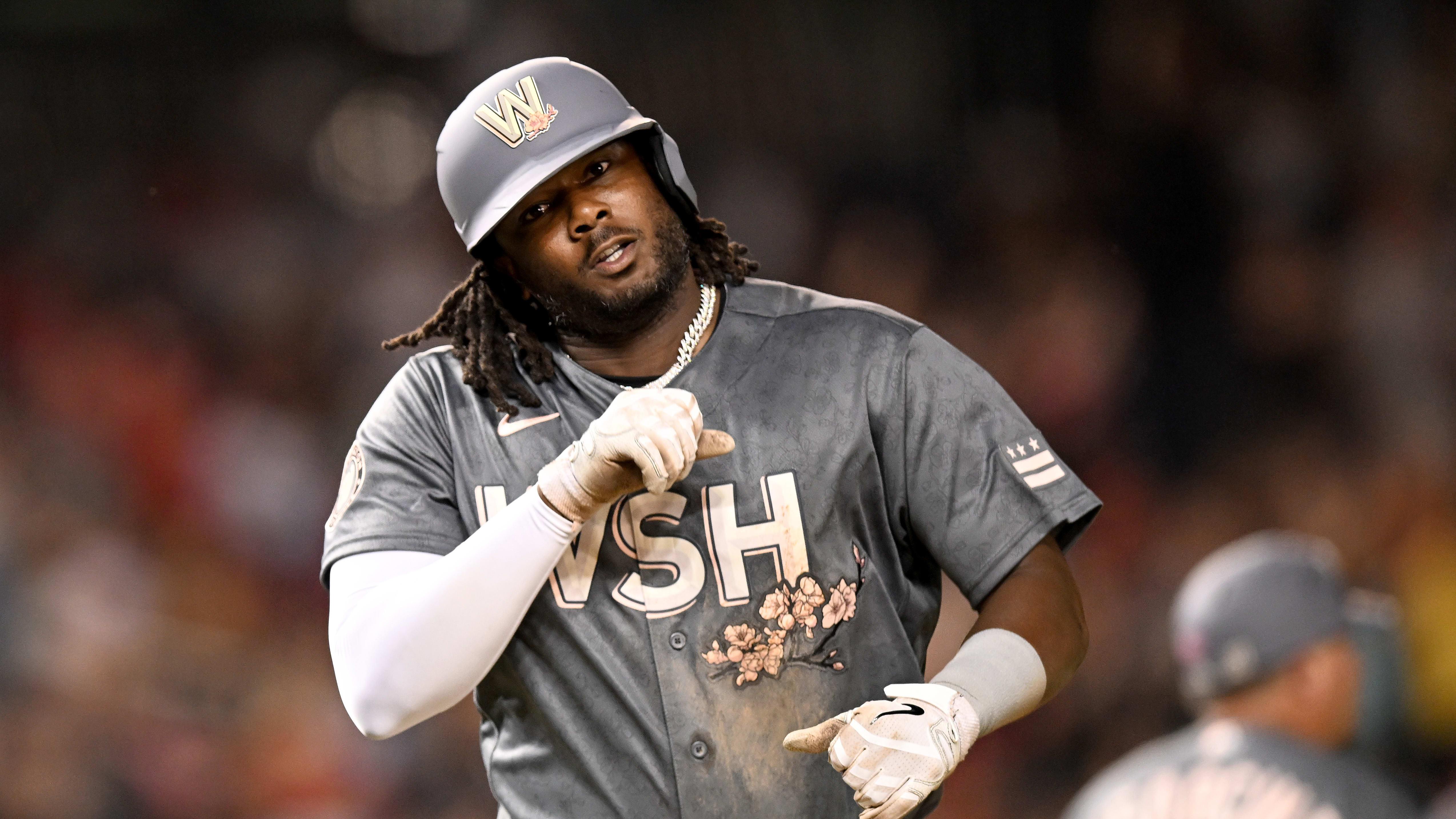 A best and final Josh Bell trade offer to the Nationals