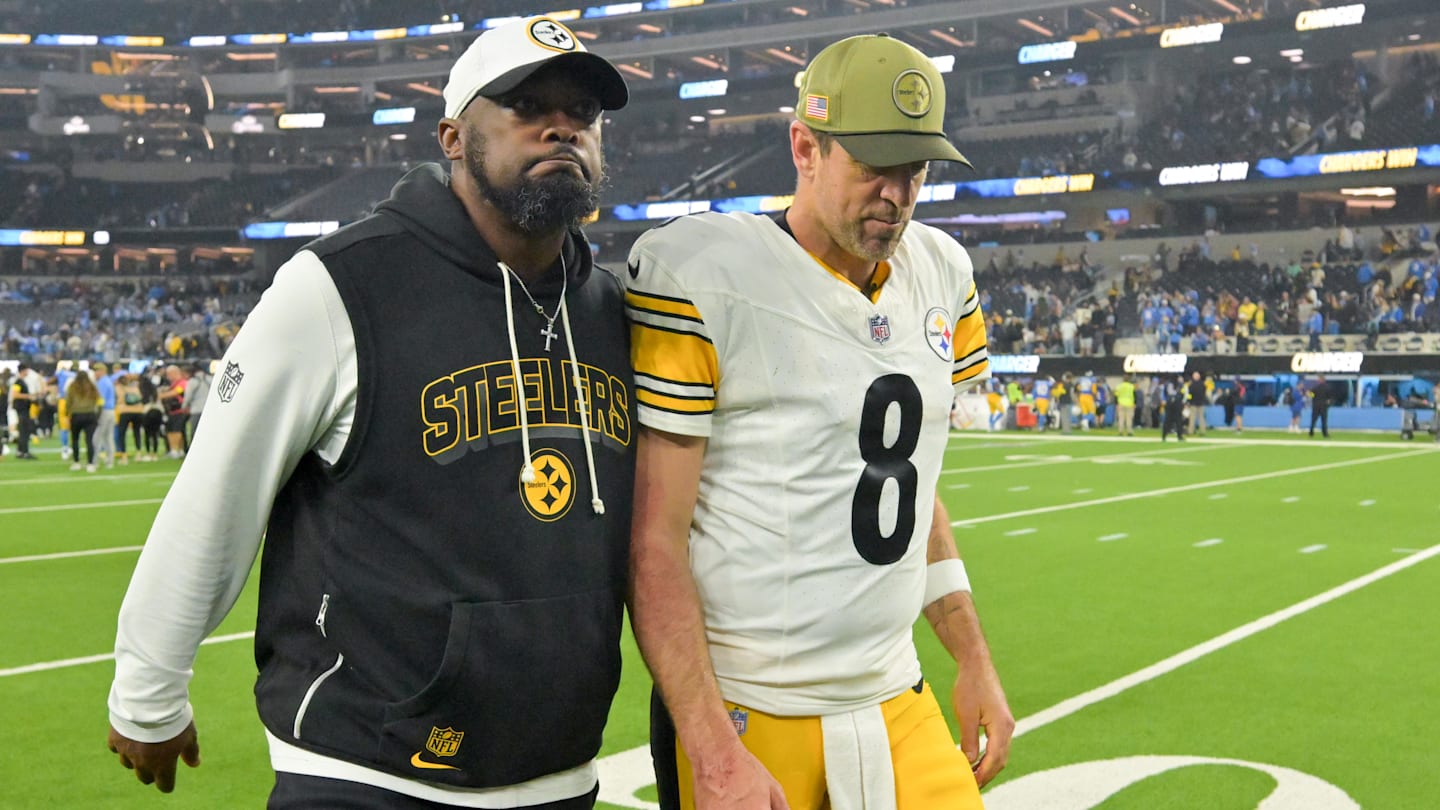 Pittsburgh Steelers' Mike Tomlin Provides Injury Update on Aaron Rodgers