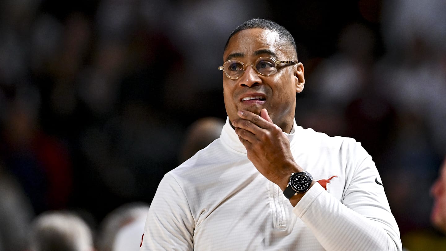 Rodney Terry Responds to Pregame Boos in Texas Longhorns Loss to Alabama