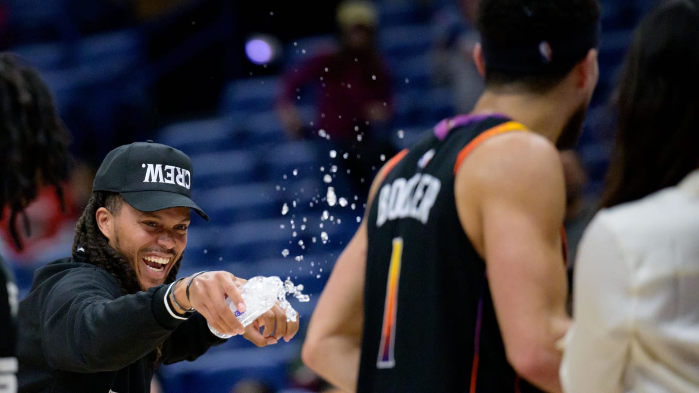 Phoenix Suns React To Devin Bookers Historic Night