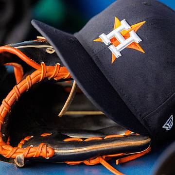 WATCH: Seattle Mariners Debut New "Home Run Trident" - Fastball