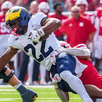 Former Michigan RB Donovan Edwards turns heads with impressive catch ...