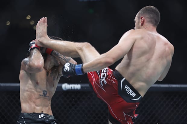 UFC 316 reportedly adds fan-friendly fight between savage finishers