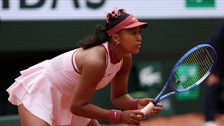 Osaka debuts "Sakura" kit, loses French Open match | News Minimalist