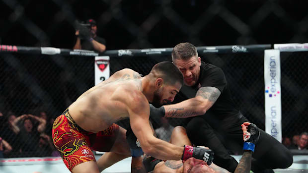 UFC analyst debates Ilia Topuria’s pound-for-pound ranking