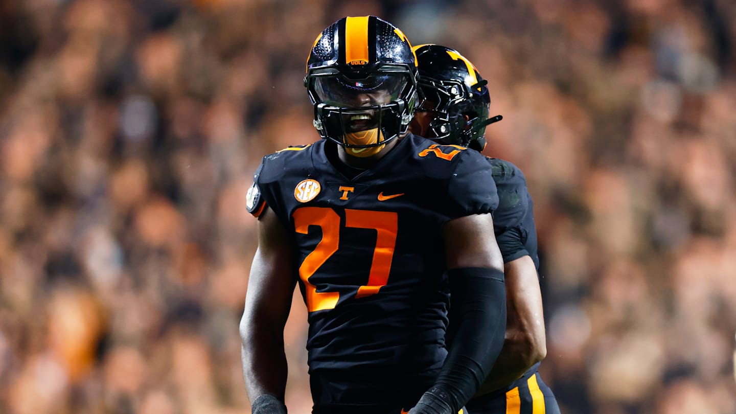 Tennessee Vols Star James Pearce Jr. Projected No. 6 Pick in NFL Draft ... Tennessee Vols Star James Pearce Jr. Projected No. 6 Pick in NFL Draft ...