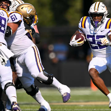The Early Betting Lines: LSU Football vs. Vanderbilt Commodores in Week 8 Matchup