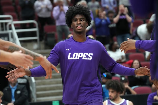 Waiting game continues for Gonzaga transfer guard Tyon Grant-Foster