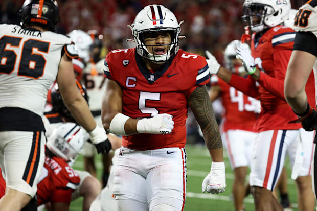 Fisch's Staff Reunites with Standout Arizona Linebacker in Portal