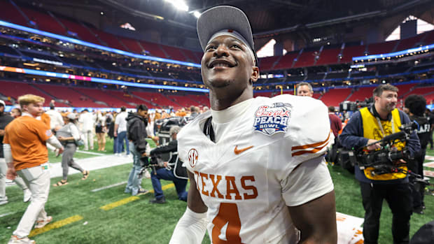 Andrew Mukuba Says New Texas Longhorns Commit is 'Next Big Thing'