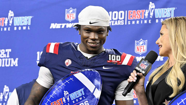 New Washington Commanders RB models game after back known for physical play