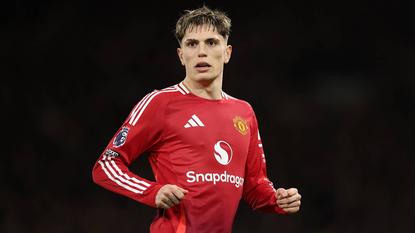 Alejandro Garnacho: New Premier League rivals make shock approach for ...