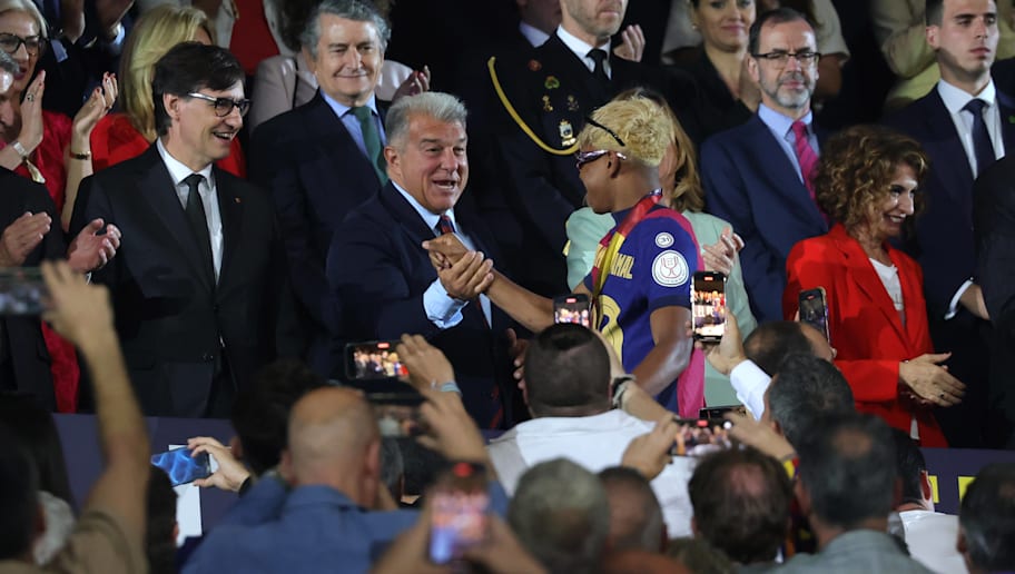 Barcelona President Confirms New Contract for 'Genius' Is Imminent