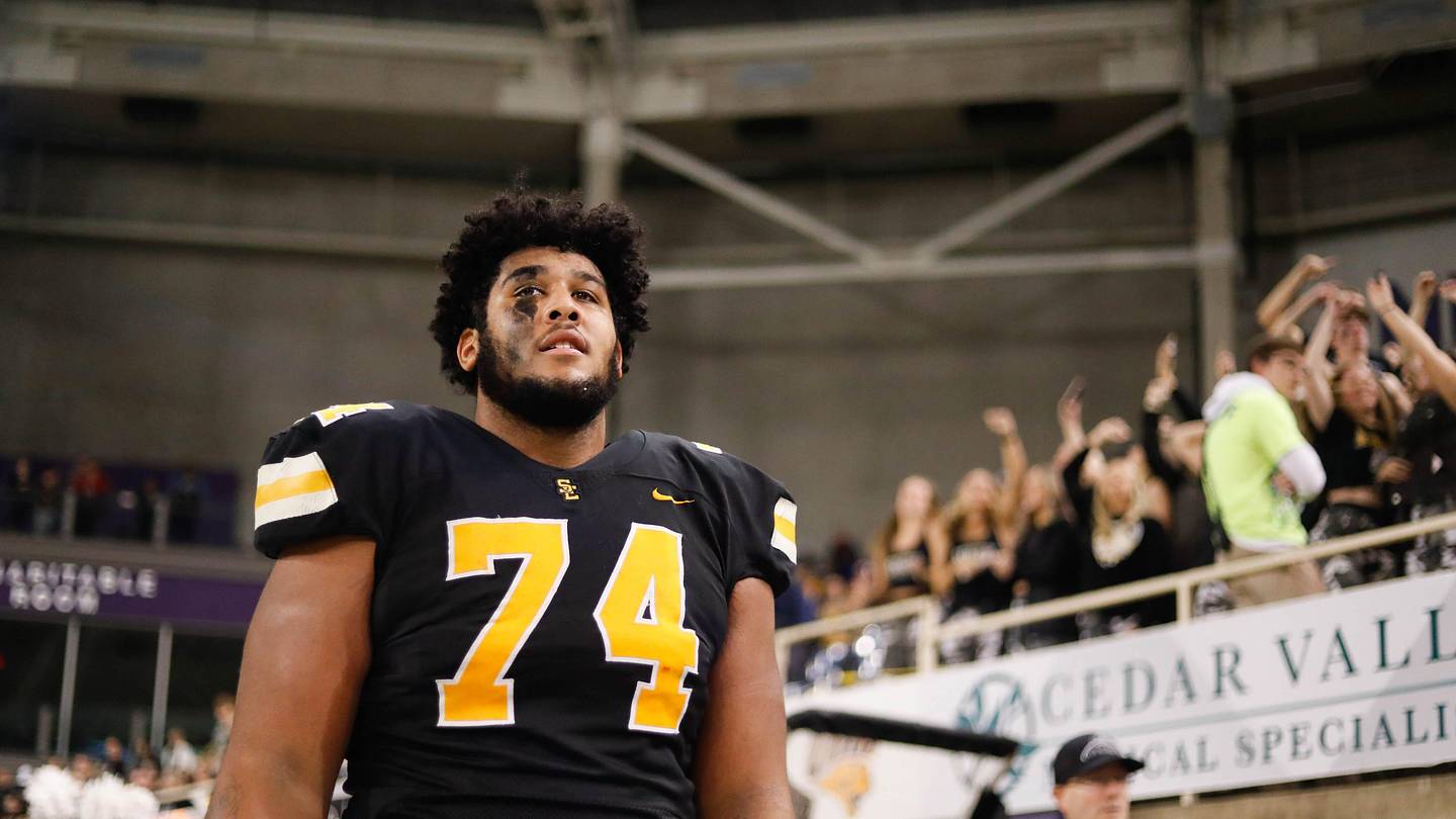 Kadyn Proctor Makes Decision On His Football Future