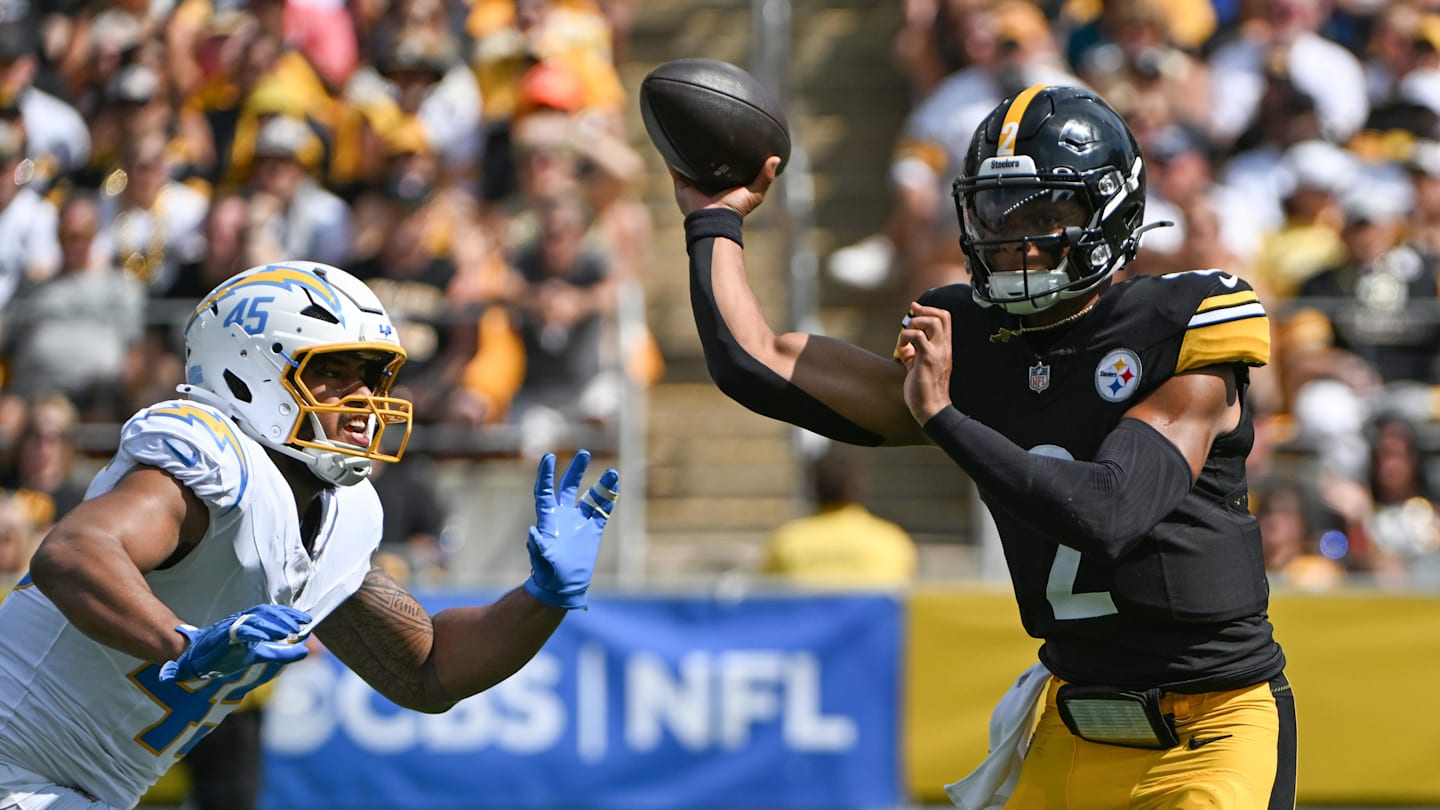 It’s Clear Justin Fields Has Won the Steelers’ Starting Job