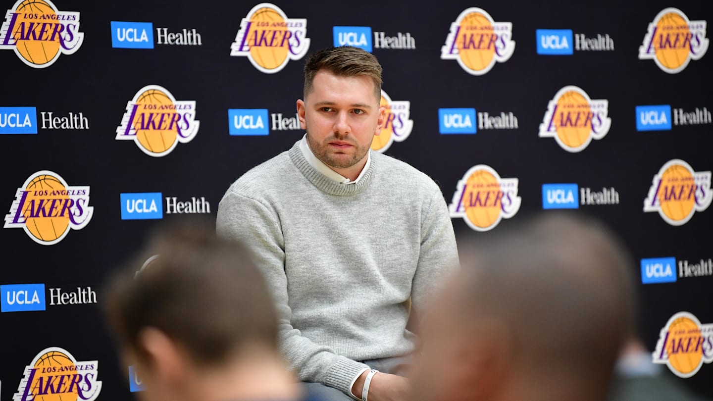 Luka Doncic Makes Heartfelt Statement Before Lakers-Mavs Game