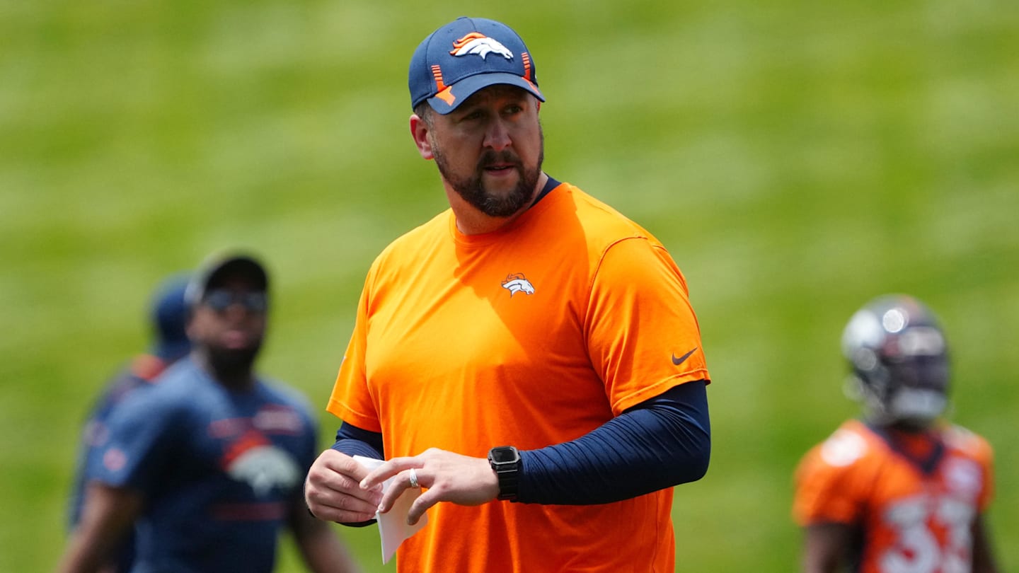 Seahawks hire Justin Outten, plans to strengthen run game | VT News