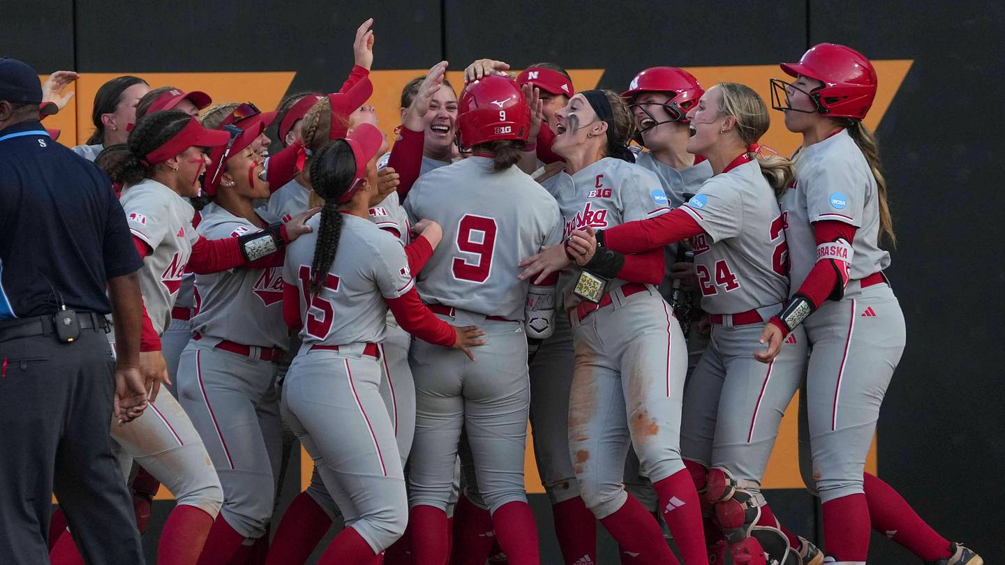 2025 Honda Sport Award Names Finalists for Top College Softball Player
