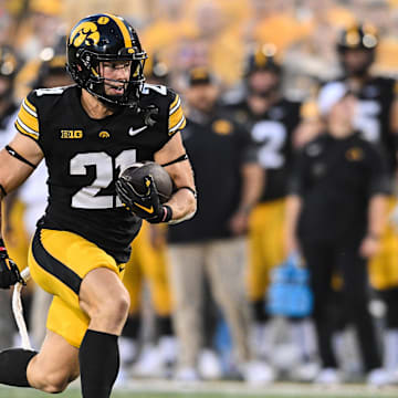 Iowa Hawkeyes Running Back Delivers Obvious Bold Goal for 2025 Season