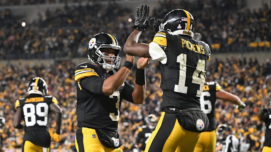 Steelers' Russell Wilson Shares Message From Mike Tomlin