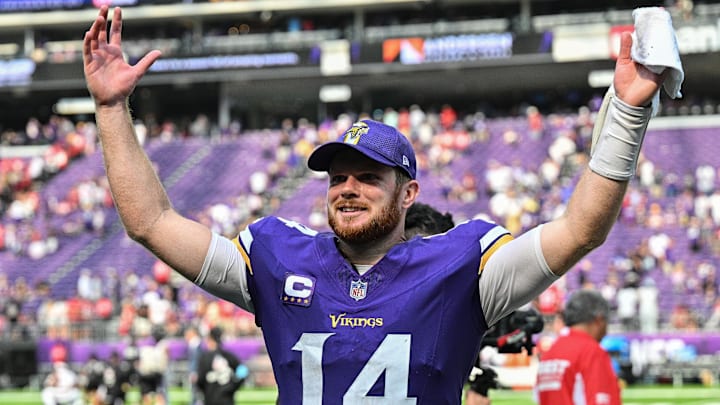 Former NFL MVP has been impressed by Sam Darnold's hot start