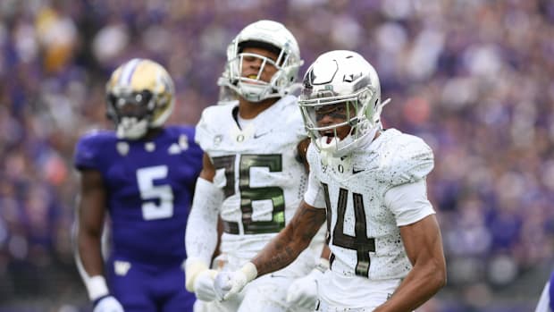 Oregon Ducks Cornerback Khamari Terrell Enters Transfer Portal