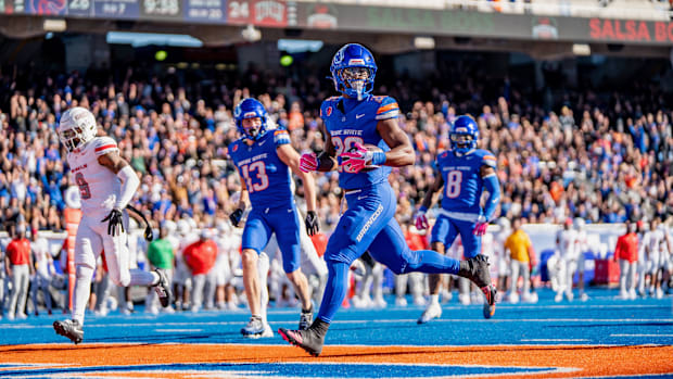 Boise State aims to pay incoming freshmen through revenue sharing, NIL ...