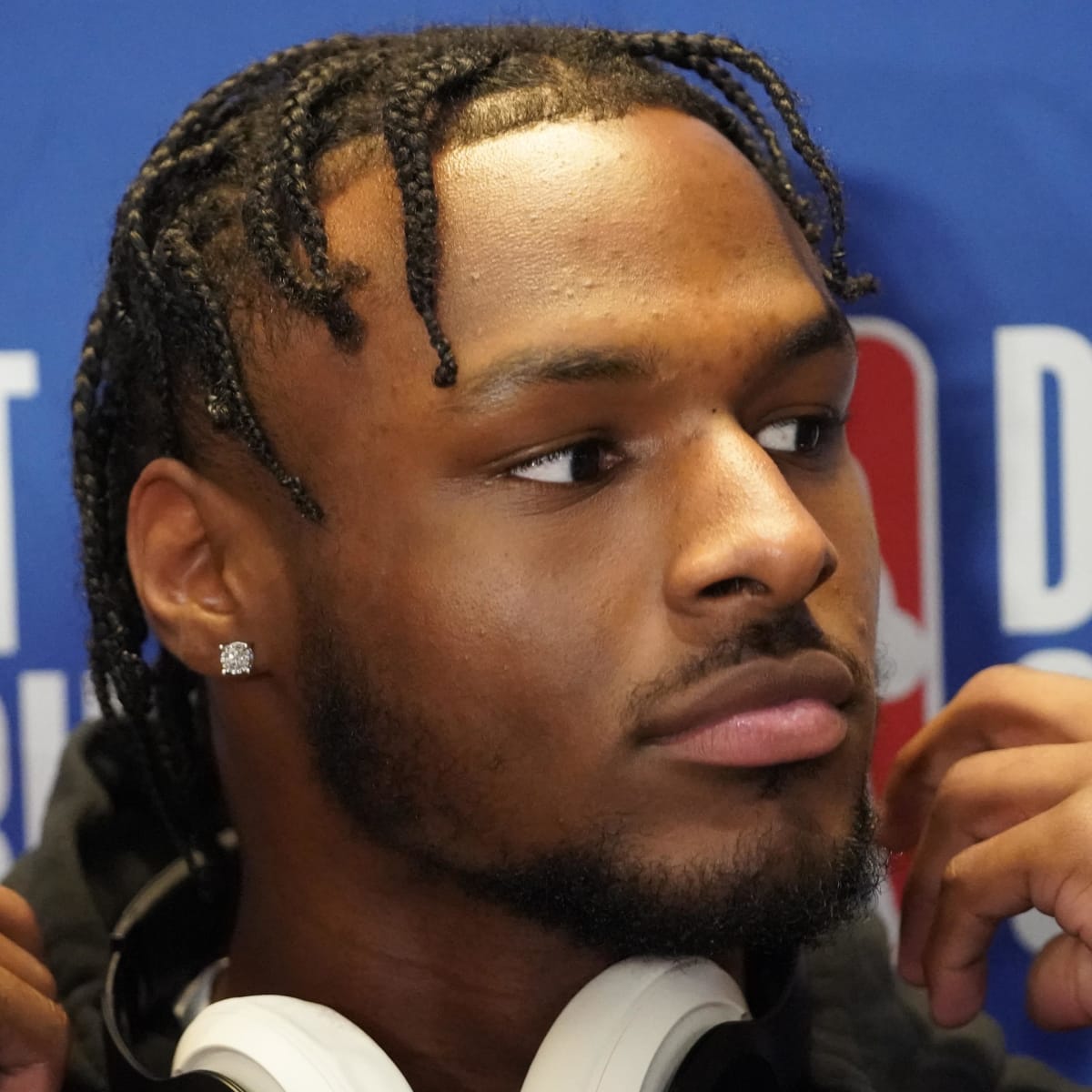 lebron james cornrows