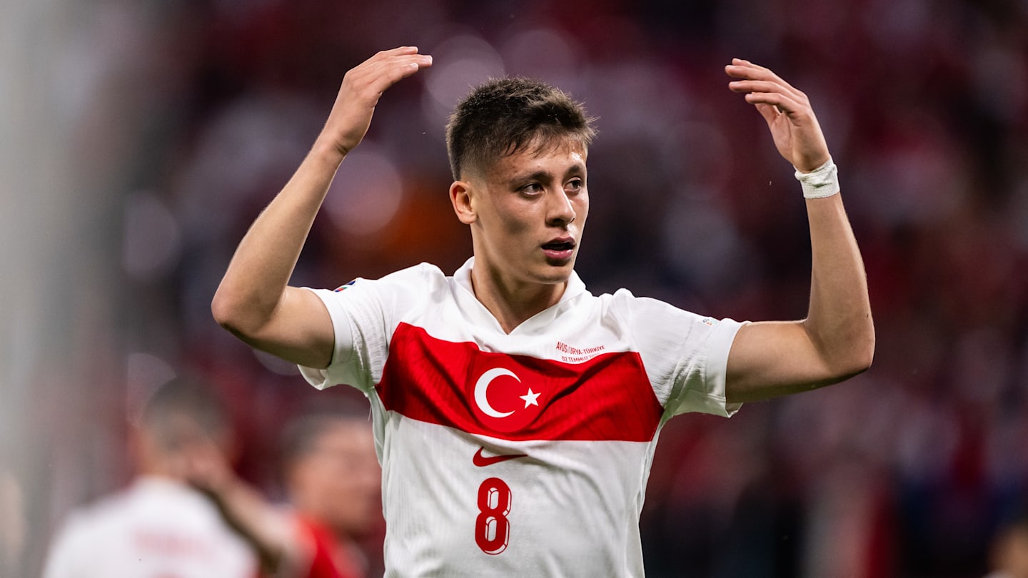 VIDEO : L’incroyable show Arda Güler qui permet à la Turquie de se ...