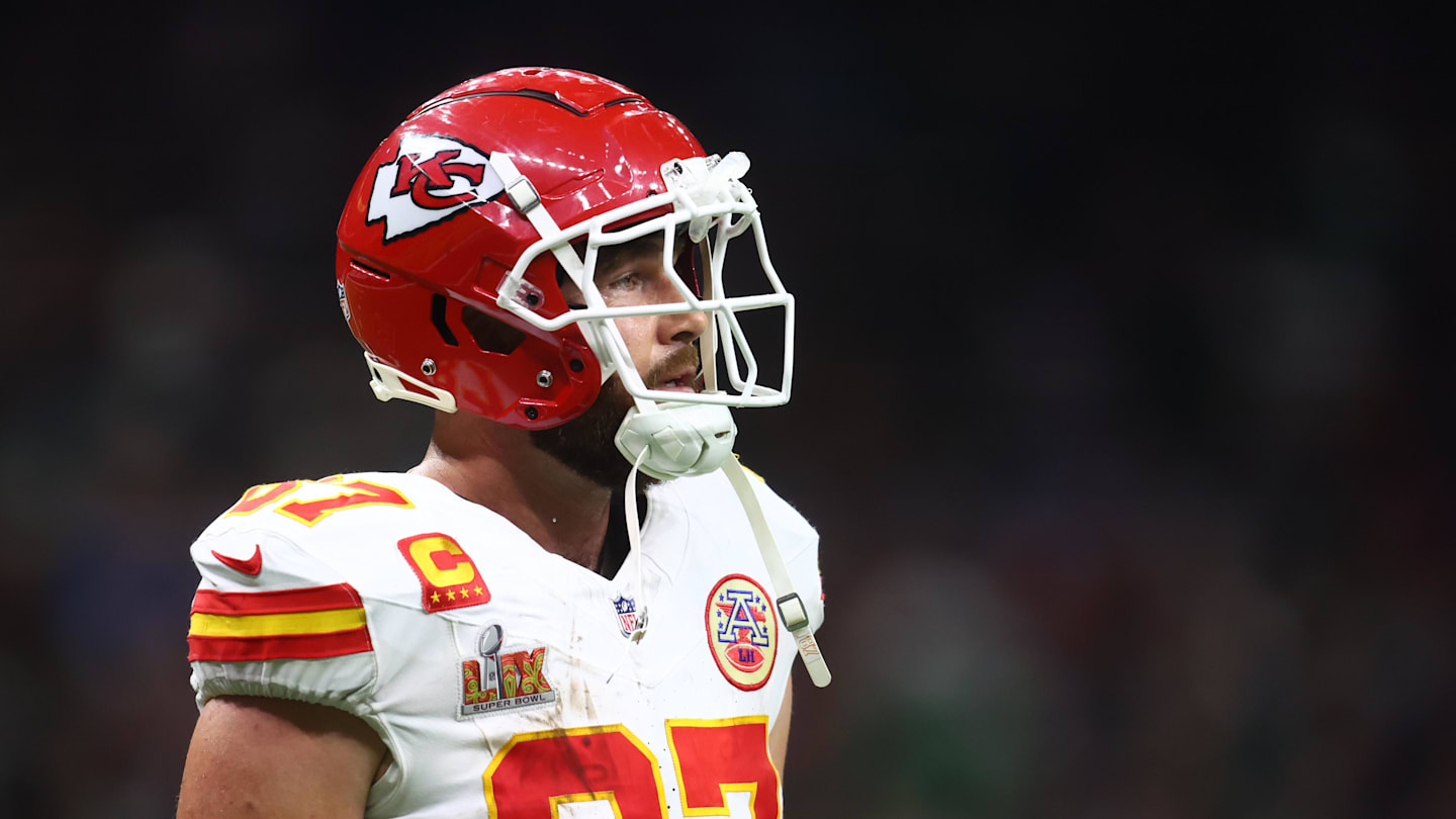 Rob Gronkowski Weighs in on Travis Kelce's Future