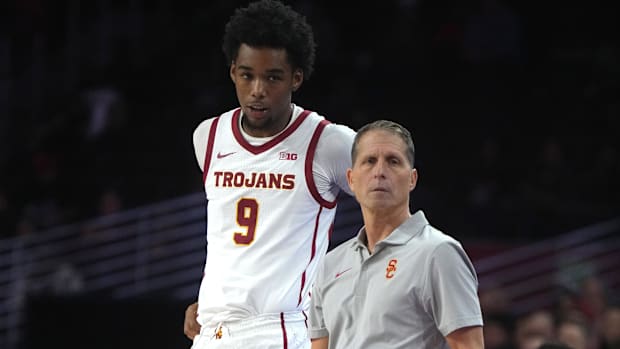 USC Trojans Basketball Hosting 4-Star Recruit Beckham Black, Unofficial ...