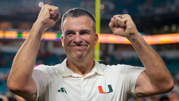 Chase Smith Provides Needed Depth for Stout Miami Linebacker Room