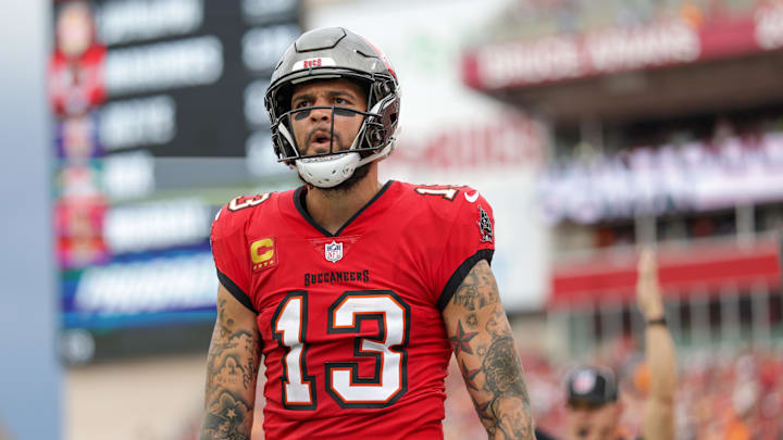 Tampa Bay Buccaneers WR Mike Evans Hits 1,000-Yard Mark, Extends Streak to 11 Seasons