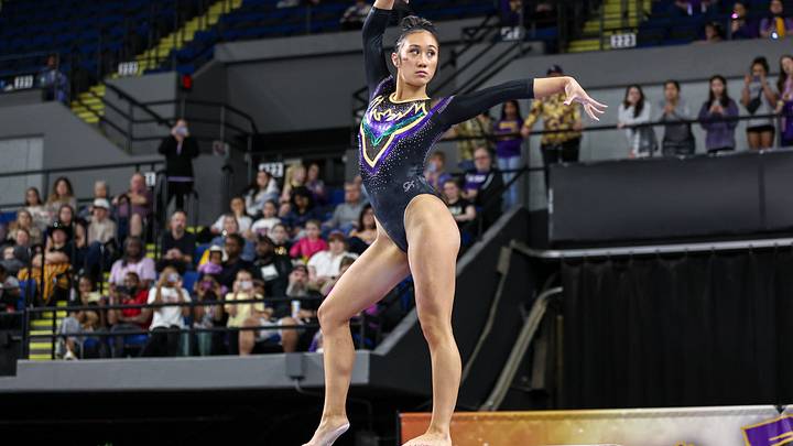 Livvy Dunne has heartwarming comment for LSU gymnastics' Kailin Chio's ...