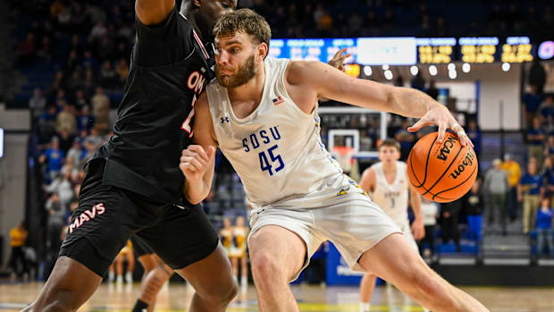 Trey Kaufman-Renn Tells Purdue Fans What to Expect From Daniel Jacobsen ...