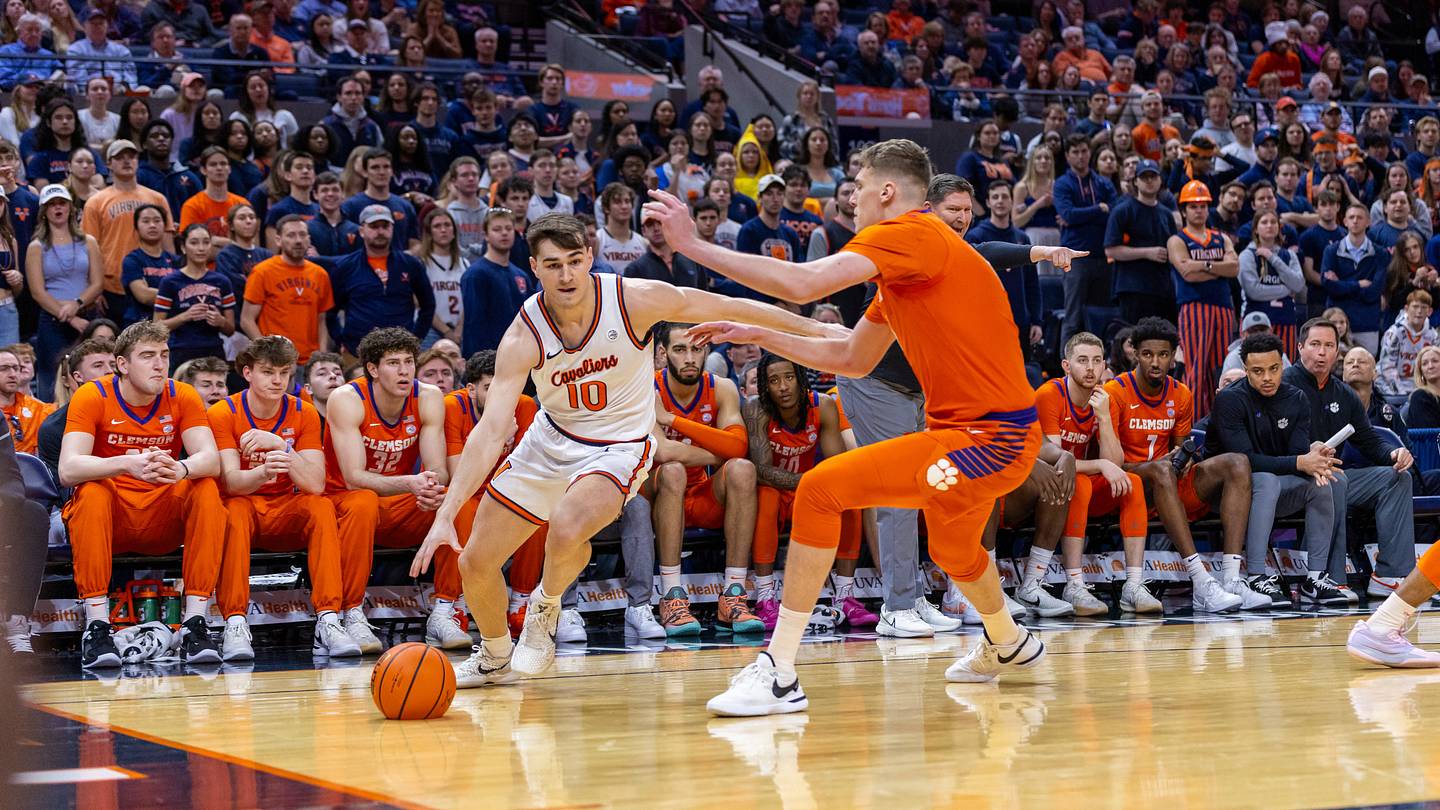 Anatomy of a Collapse: UVA Basketball Blows 2nd Half, Falls to Clemson