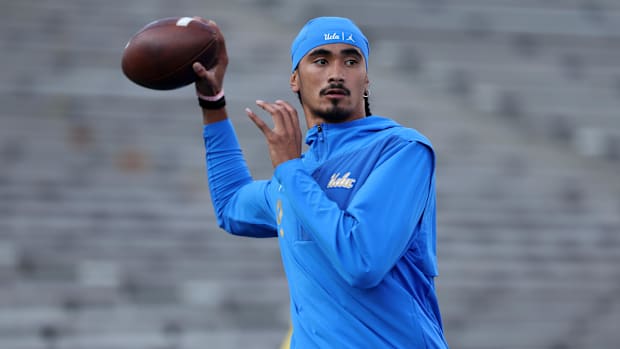 Grading Nico Iamaleava's Week 3 UCLA Performance