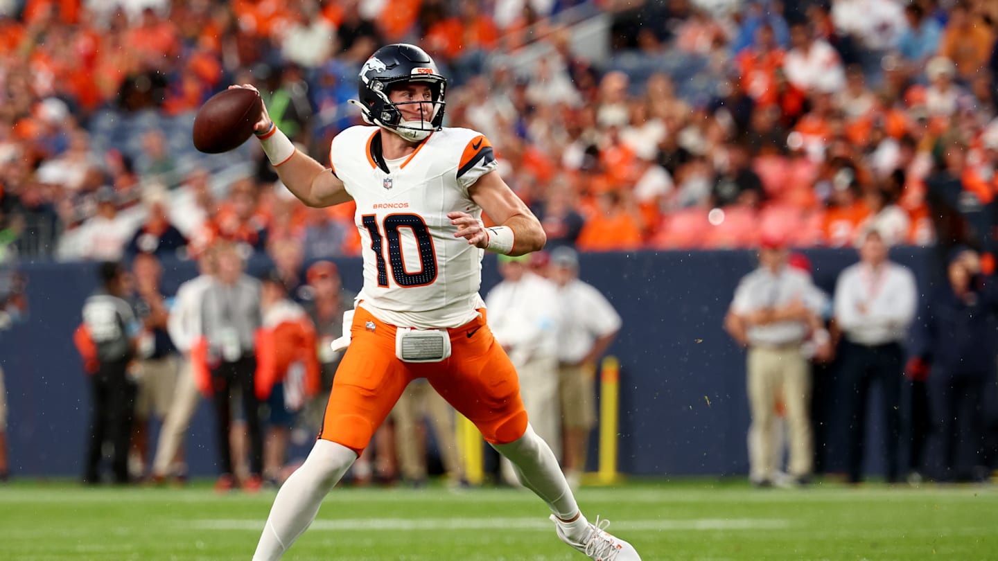 Bo Nix can easily surpass the rookie season of Broncos legend John Elway