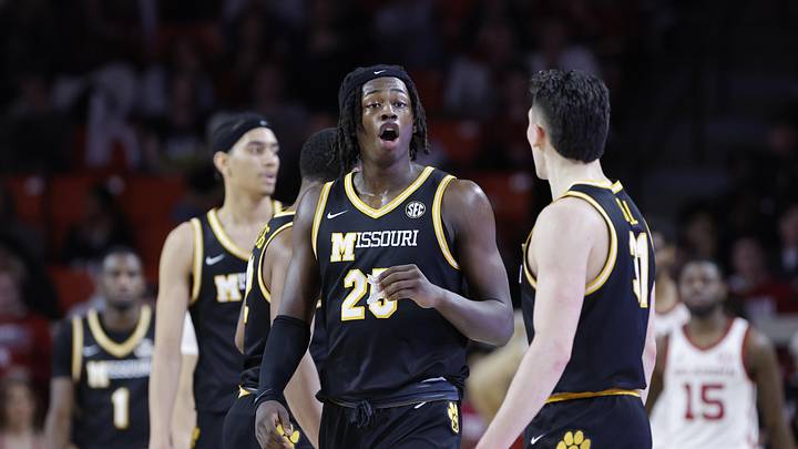 'I Know Where I Want to Be': Dennis Gates Shares Recruitment Story on ...