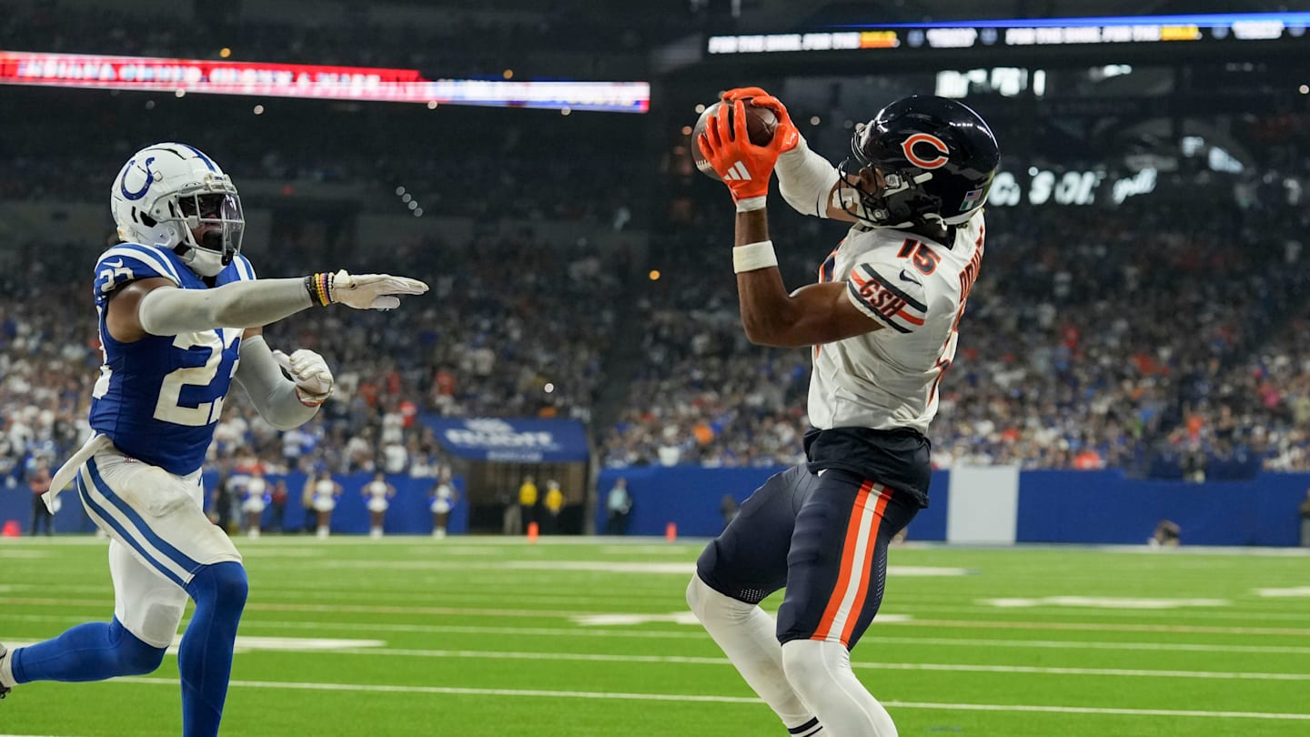 Chicago Bears 2024 WR report card: grading D.J. Moore, Rome Odunze, and Keenan Allen
