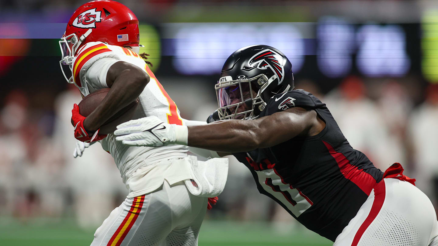 Atlanta Falcons Release LB as Starter Nears Injury Return