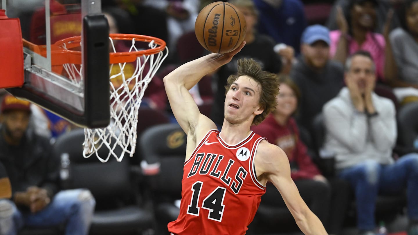 Chicago Bulls Rookie Signs Sneaker Deal With Reebok