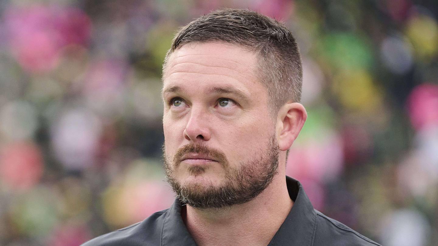 Oregon Ducks' Dan Lanning Addresses Hiring Verone McKinley