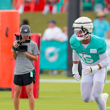 Jaelan Phillips Sounds Like Perfect Long-Term Fit For Eagles