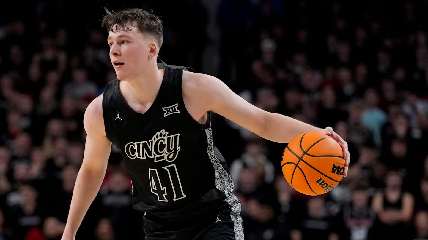 Dayton vs. Cincinnati Prediction, Odds and Key Players for Friday ...