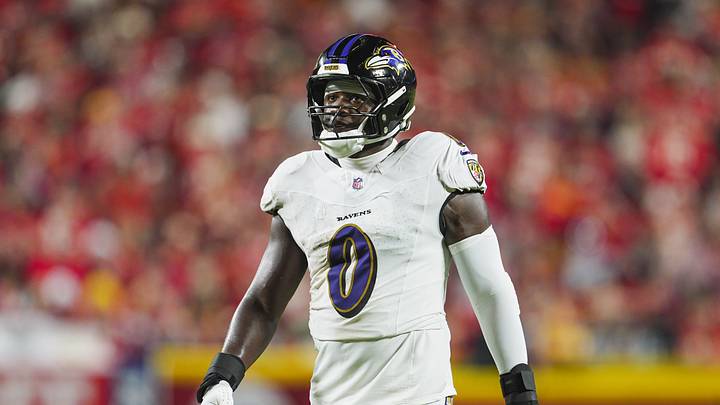 Former Georgia Bulldog Roquan Smith Makes NFL History