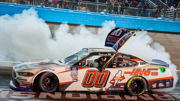 How to Watch the NASCAR Cup Series Championship Race at Phoenix