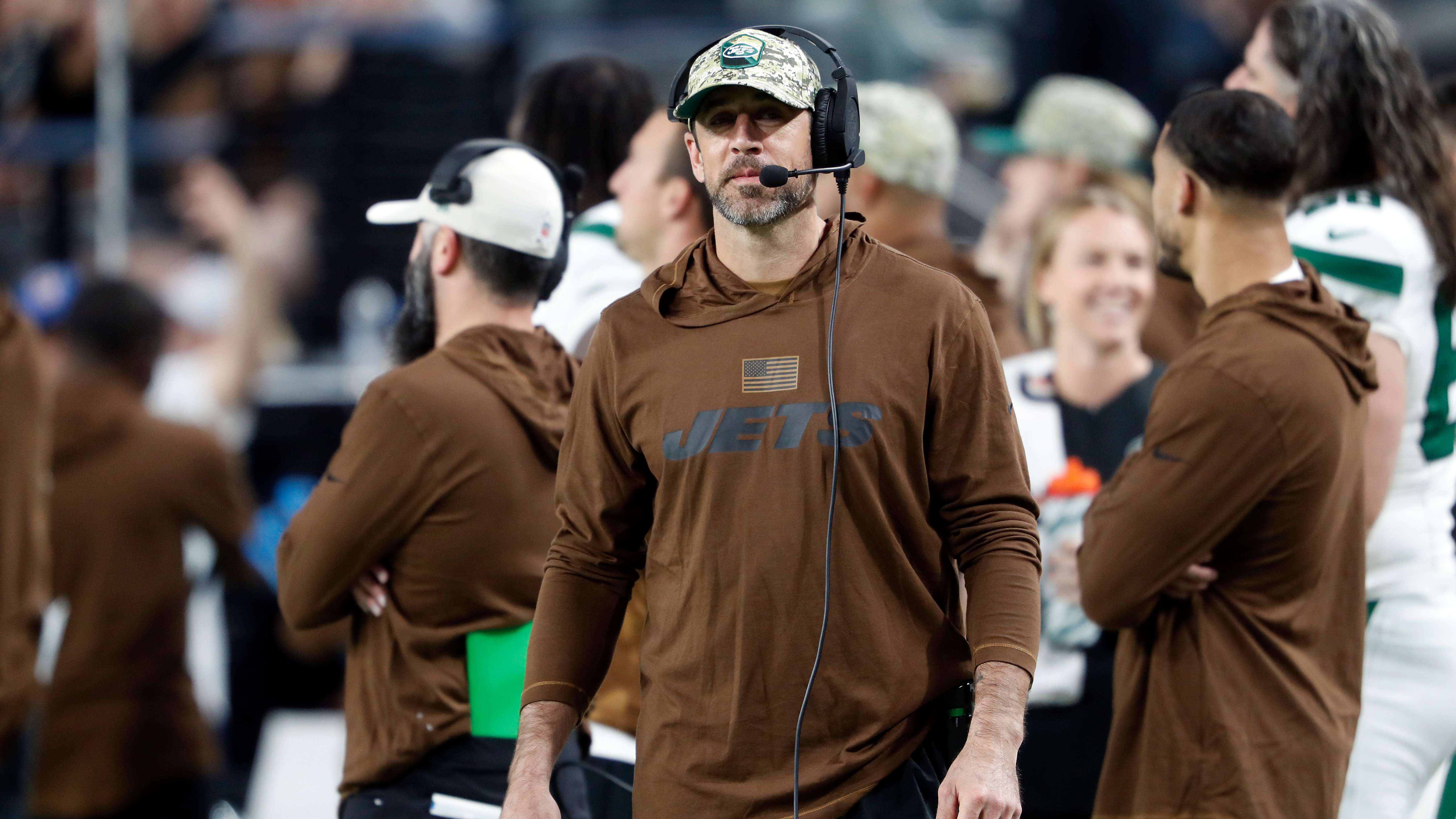 Aaron Rodgers miraculously expects to return in a few weeks