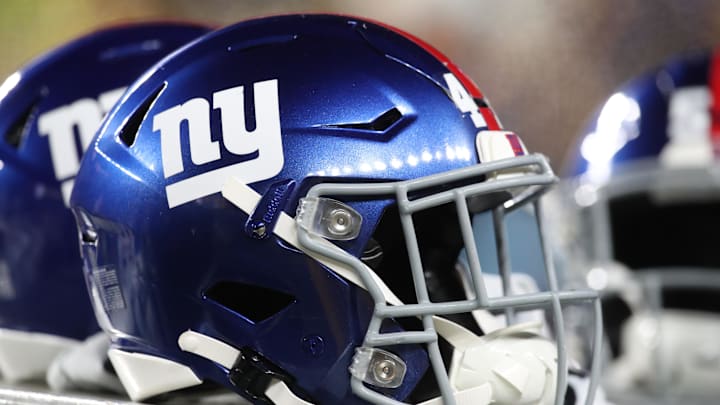 Eagles Could Sign Ex-Giants Pro Bowler Due To Brandon Graham Injury