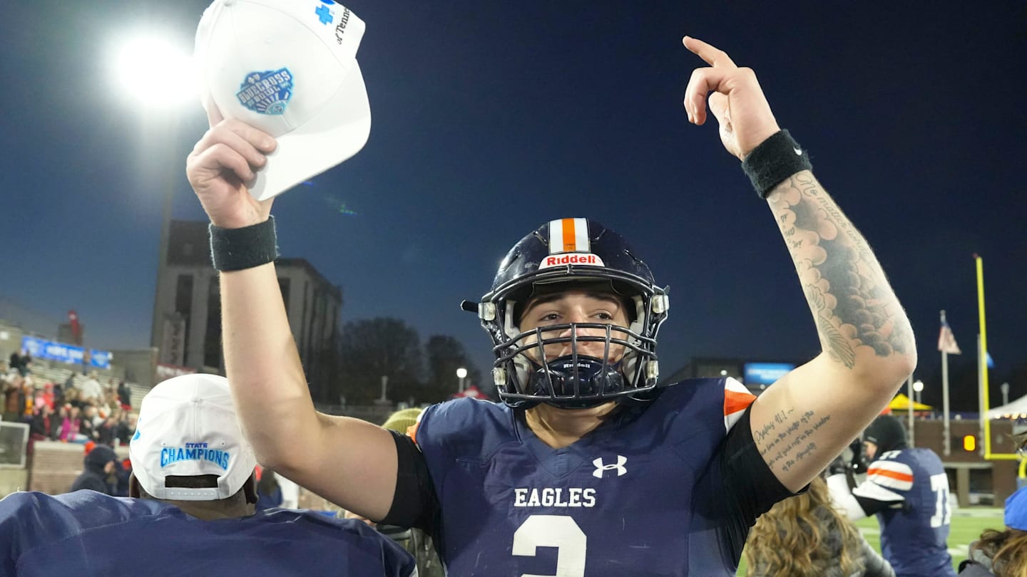 5-Star Quarterback Jared Curtis Committing Soon? Oregon Ducks, Georgia ...